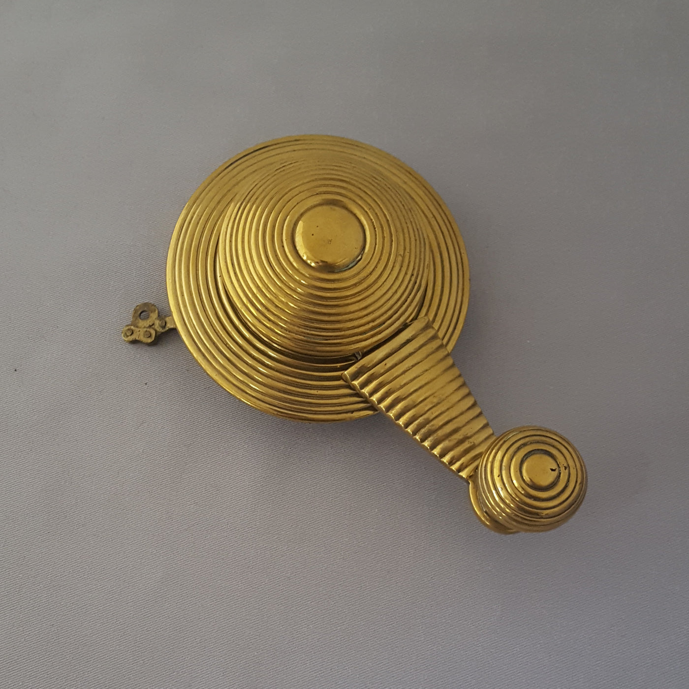 Large Beehive Victorian Servants Lever | Architectural Decor