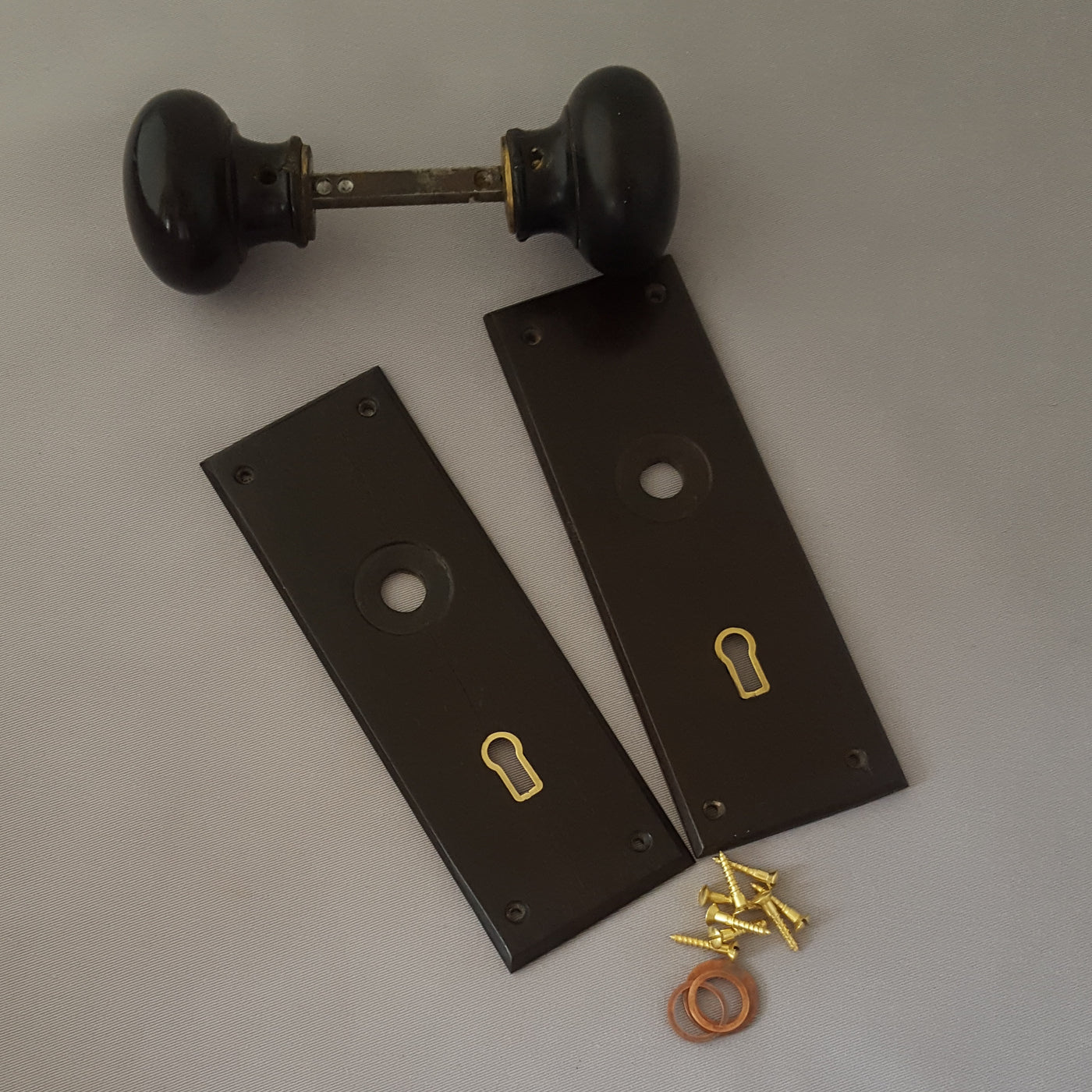 Edwardian Ebonised Antique Knobs & Backplates | Architectural Decor