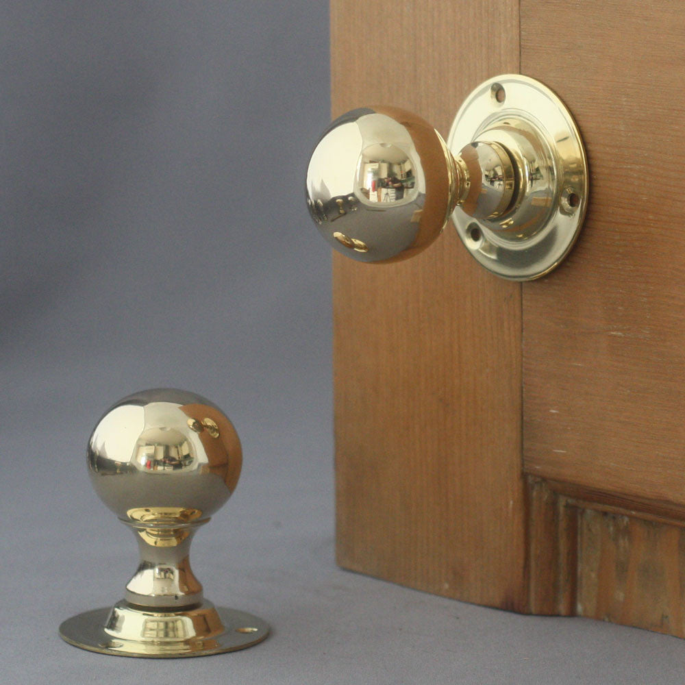 ball door knob