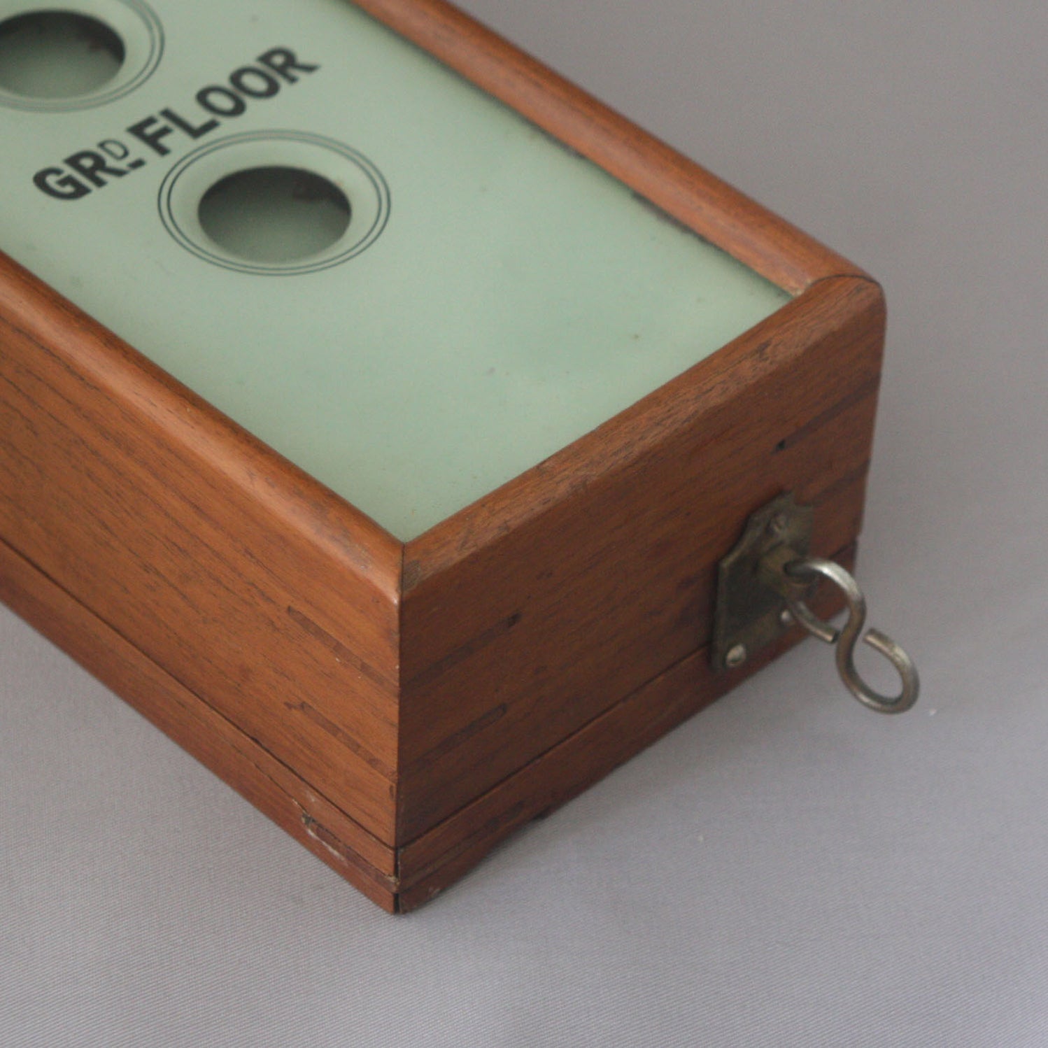 Servants or Staff Vertical Call Box | Architectural Decor